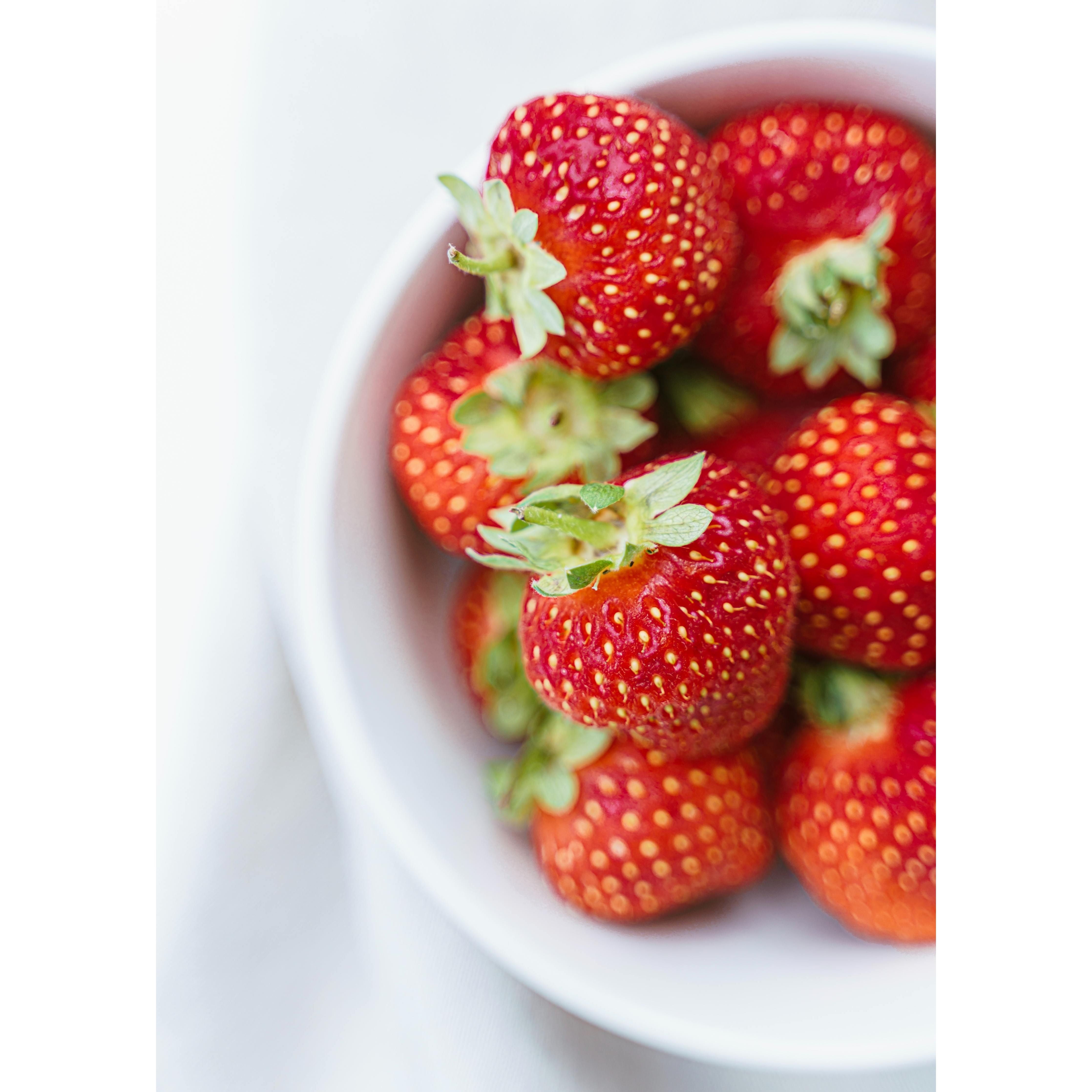 Jewel Strawberry Fragrance Oil Forget Me Not Oils Europe – Forget Me ...